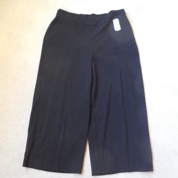 Candie's | Pants & Jumpsuits | Juniors Candies Wide Leg Cropped Capri ...